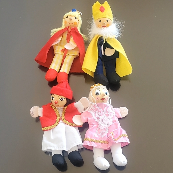 hand made | Toys | Royal Family Finger Puppet Set Princess Prince King ...